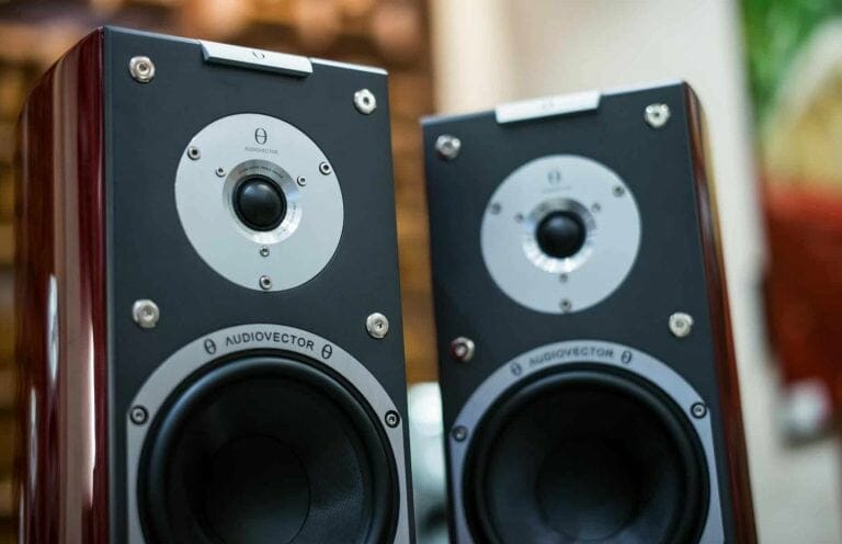 Mono vs. Stereo: Mixing Tips for Pro Results