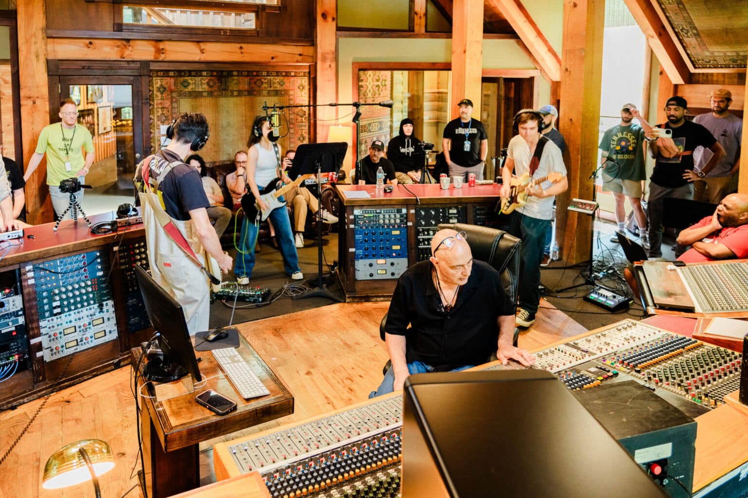 Arrangement Is Mixing: Build Space Into Your Songs - Mastering.com